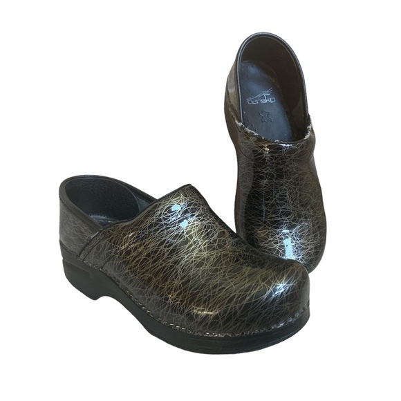 Dansko | Shoes | Dansko Black Metallic Gold Scribble Leather Clogs Slip ...